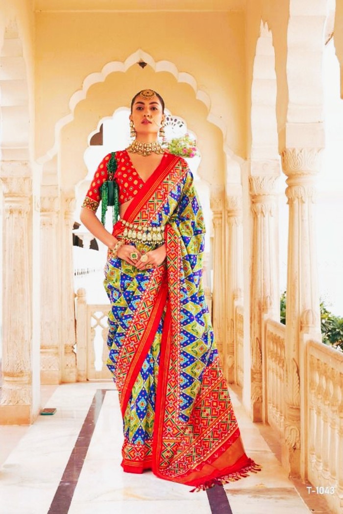 Tussar Silk Saree: Blue and Green Collection at Venishka.com