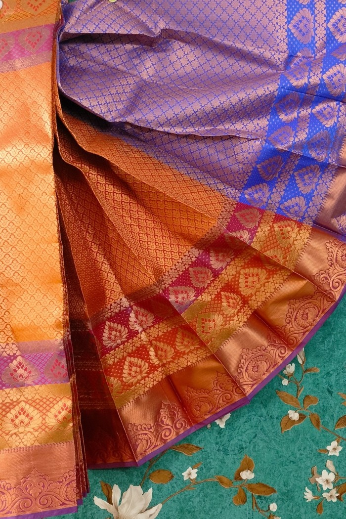 Elegant Silk Red with Blue Shade - venishka.com